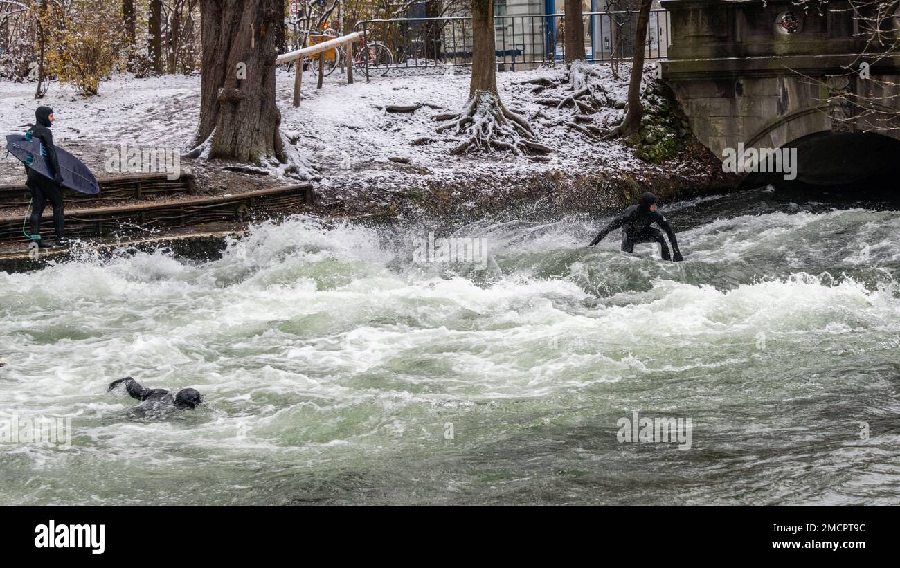 Winter Surfing in the English Garden, Munich, Germany Stock Photo - Alamy