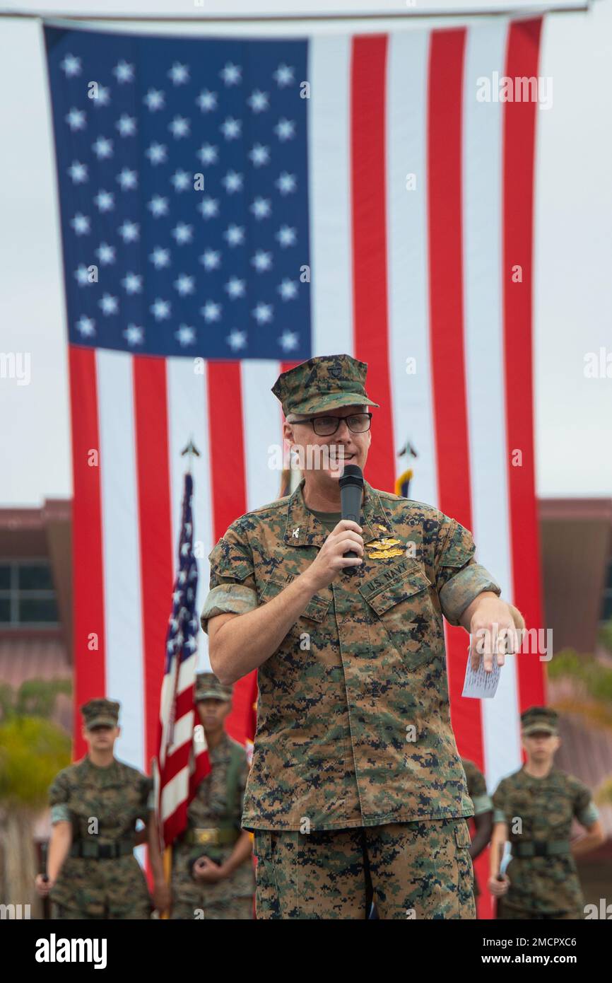 U.S. Navy Capt. Sean M. Hussey, oncoming commanding officer of 1st ...