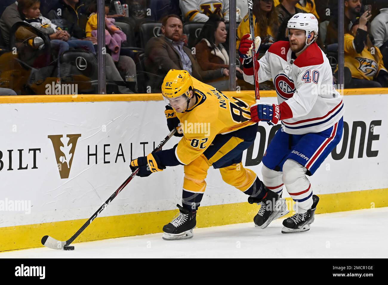 Nashville Predators center Thomas Novak (82) moves the puck ahead of ...
