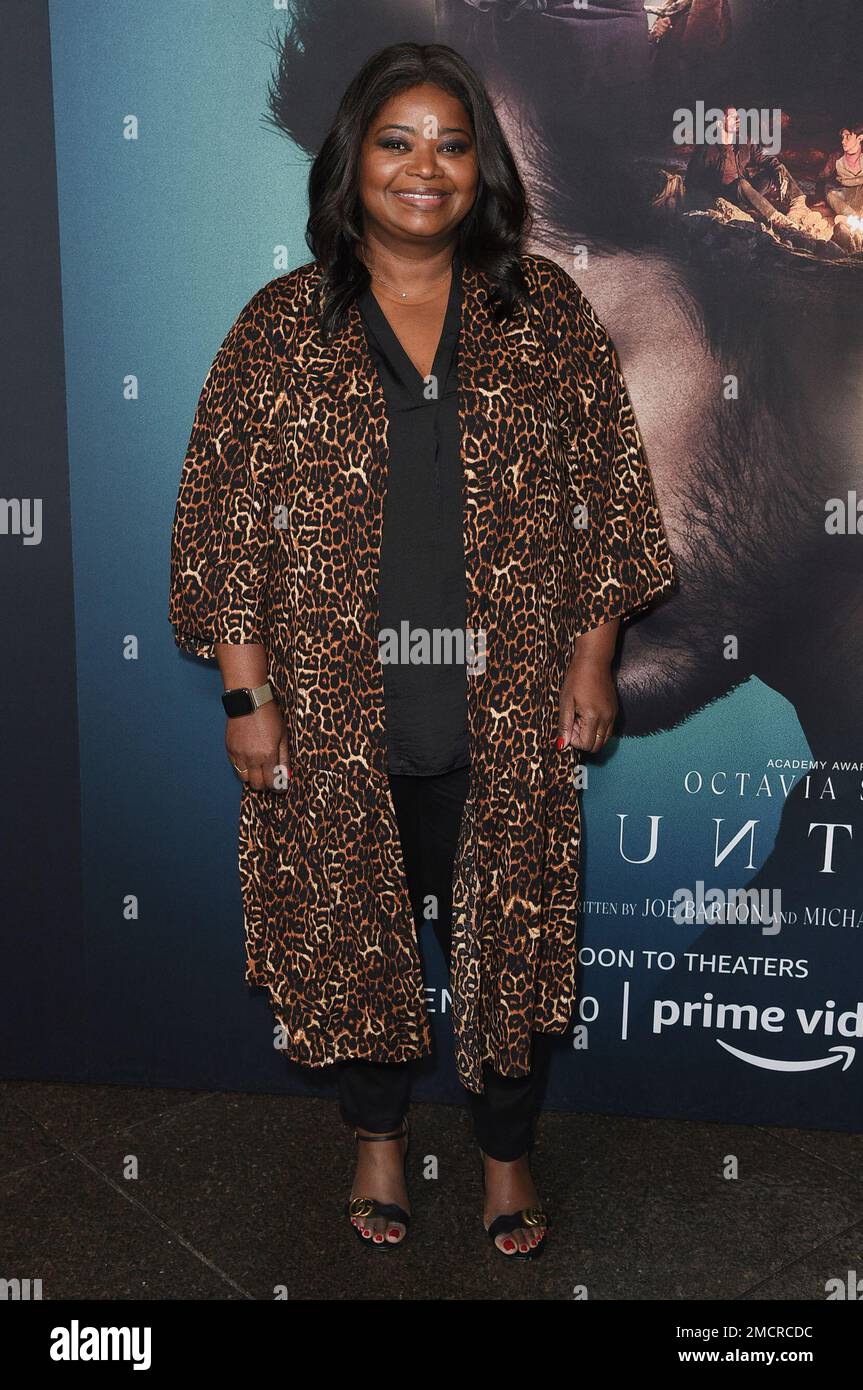 Octavia Spencer arrives at the LA premiere of "Encounter" at the ...