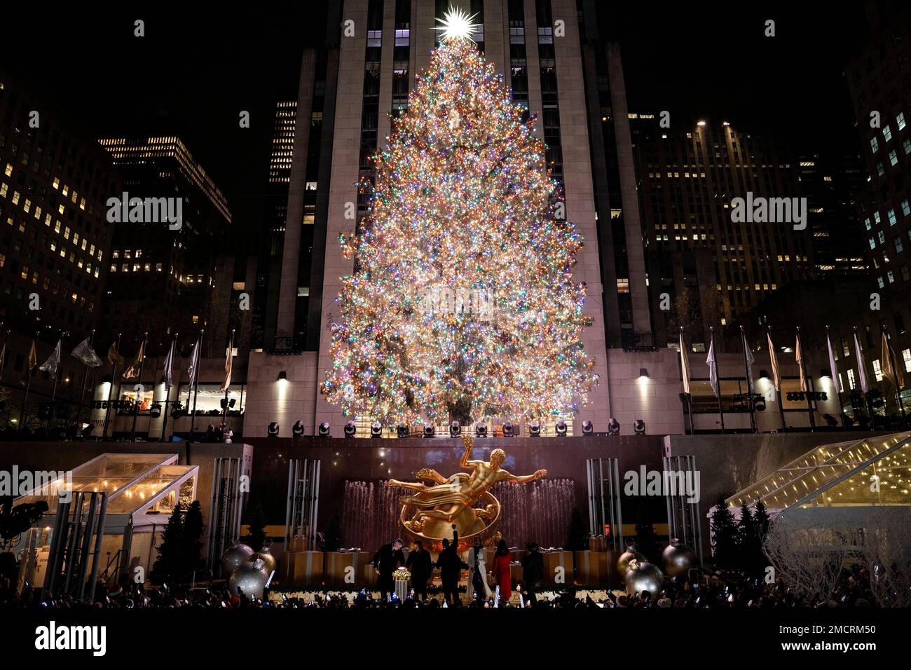 The Rockefeller Center Christmas tree stands lit at Rockefeller Center ...