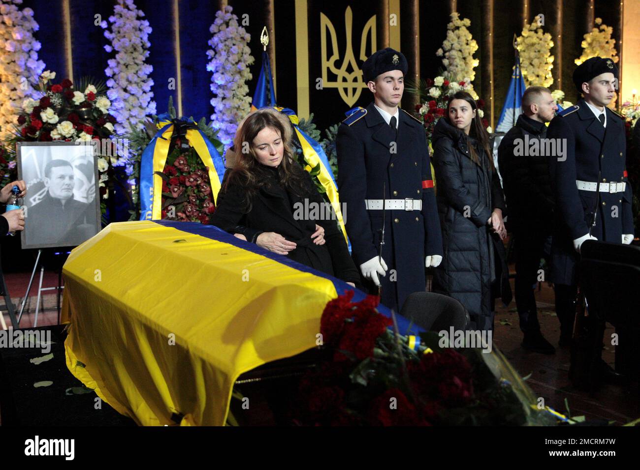 Non Exclusive: KYIV, UKRAINE - JANUARY 21, 2023 - Relatives mourn late ...