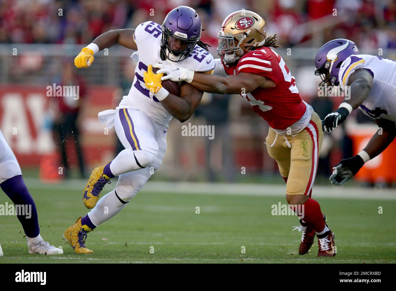 San Francisco 49ers middle linebacker Fred Warner (54) attempts to ...