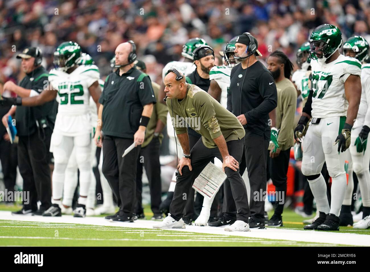 New York Jets head coach Robert Saleh during an NFL football game ...