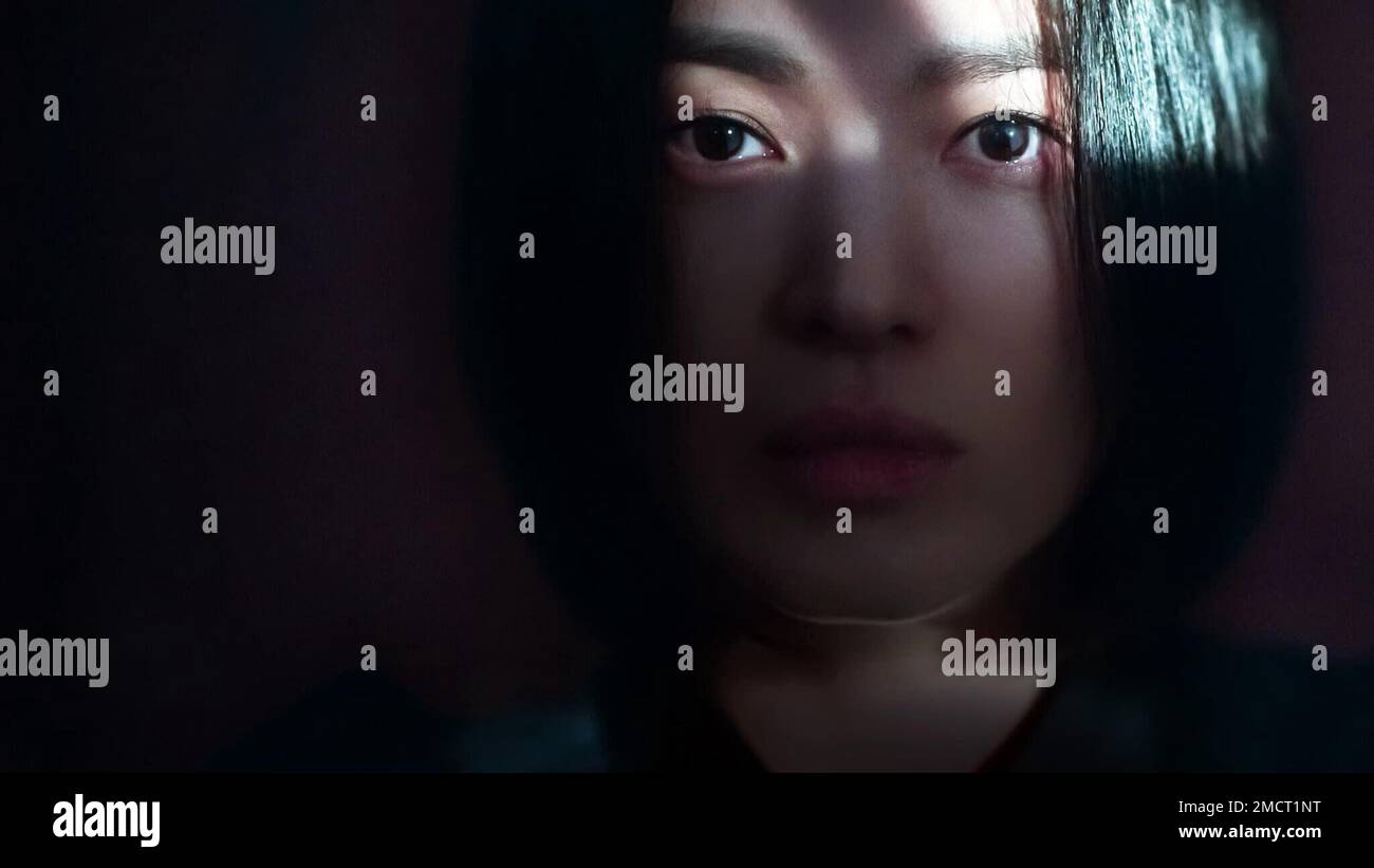 SONG-HYE-KYO in THE GLORY (2022), directed by GIL HO AHN. Credit: Hwa ...
