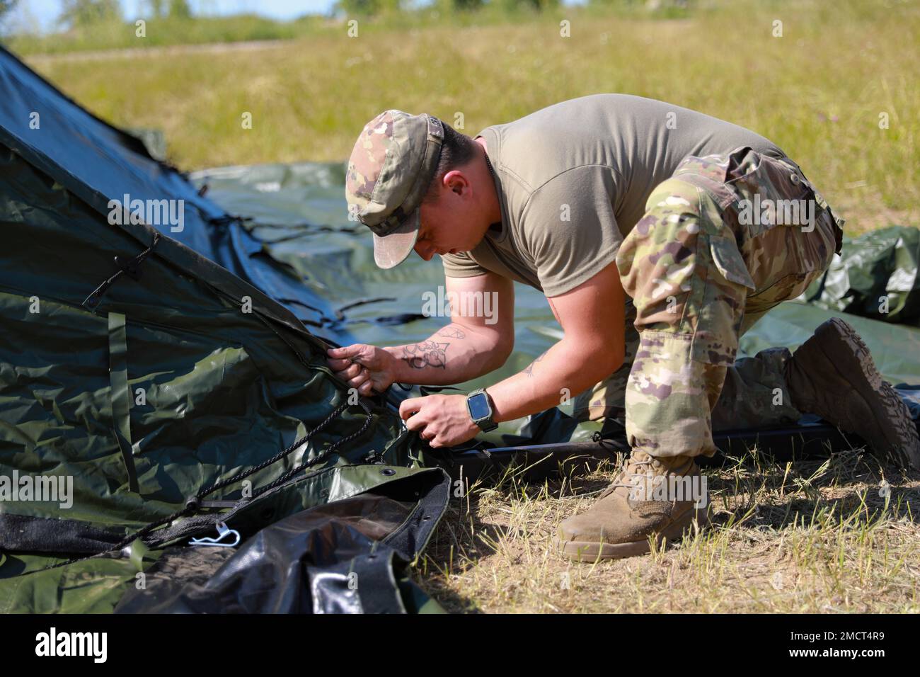 Pfc. Dakota Graham of the New Jersey Army National Guard’s Echo Company ...