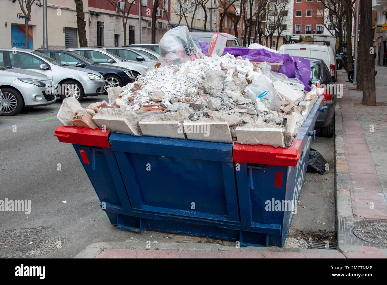 Construction waste container hi-res stock photography and images - Alamy