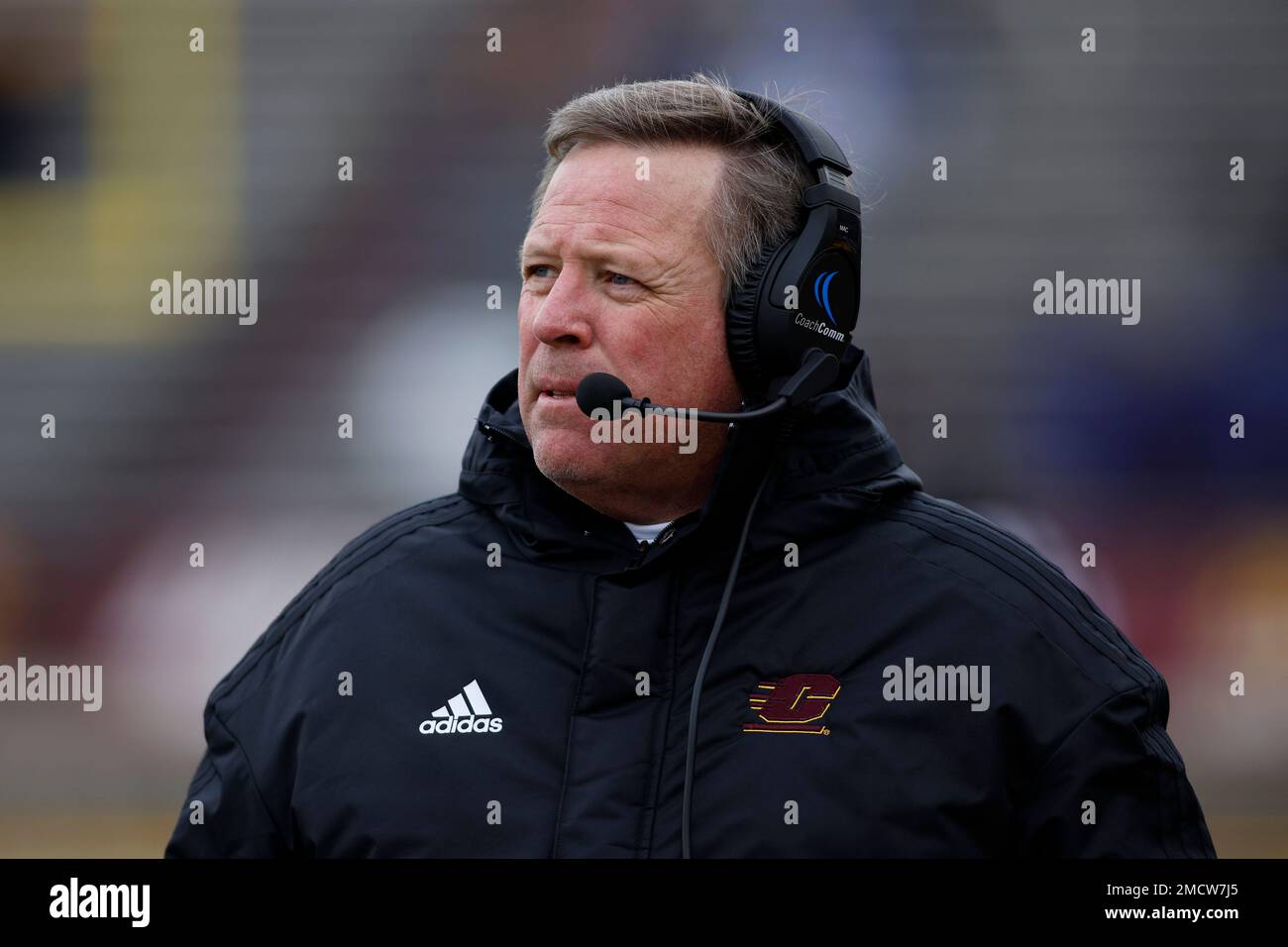 Central Michigan coach Jim McElwain walks the sideline during an NCAA ...