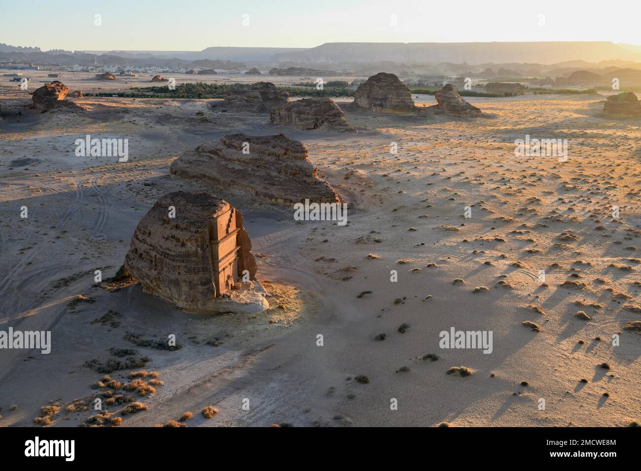 Qasr Al-Farid, 2000 year old tomb of the Nabataeans, blue hour, Hegra ...