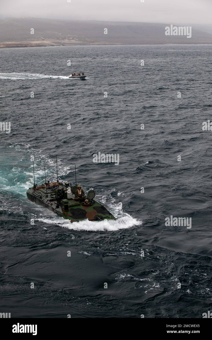 220710-N-IV962-1246 PACIFIC OCEAN (July 10, 2022) - Amphibious Combat ...