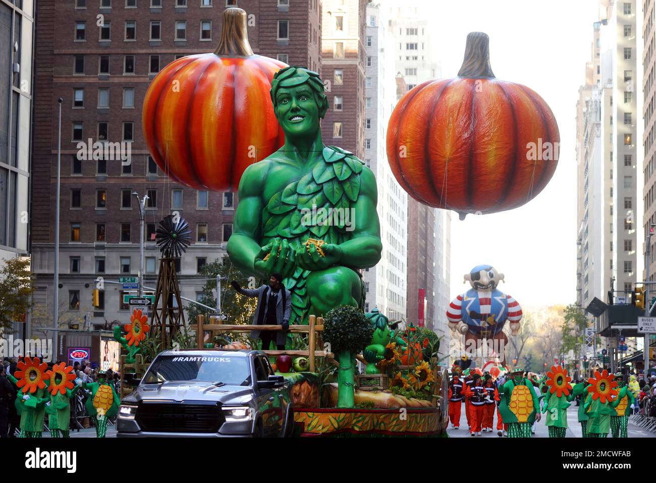IMAGE DISTRIBUTED FOR GREEN GIANT - The Green Giant "Harvest in the ...