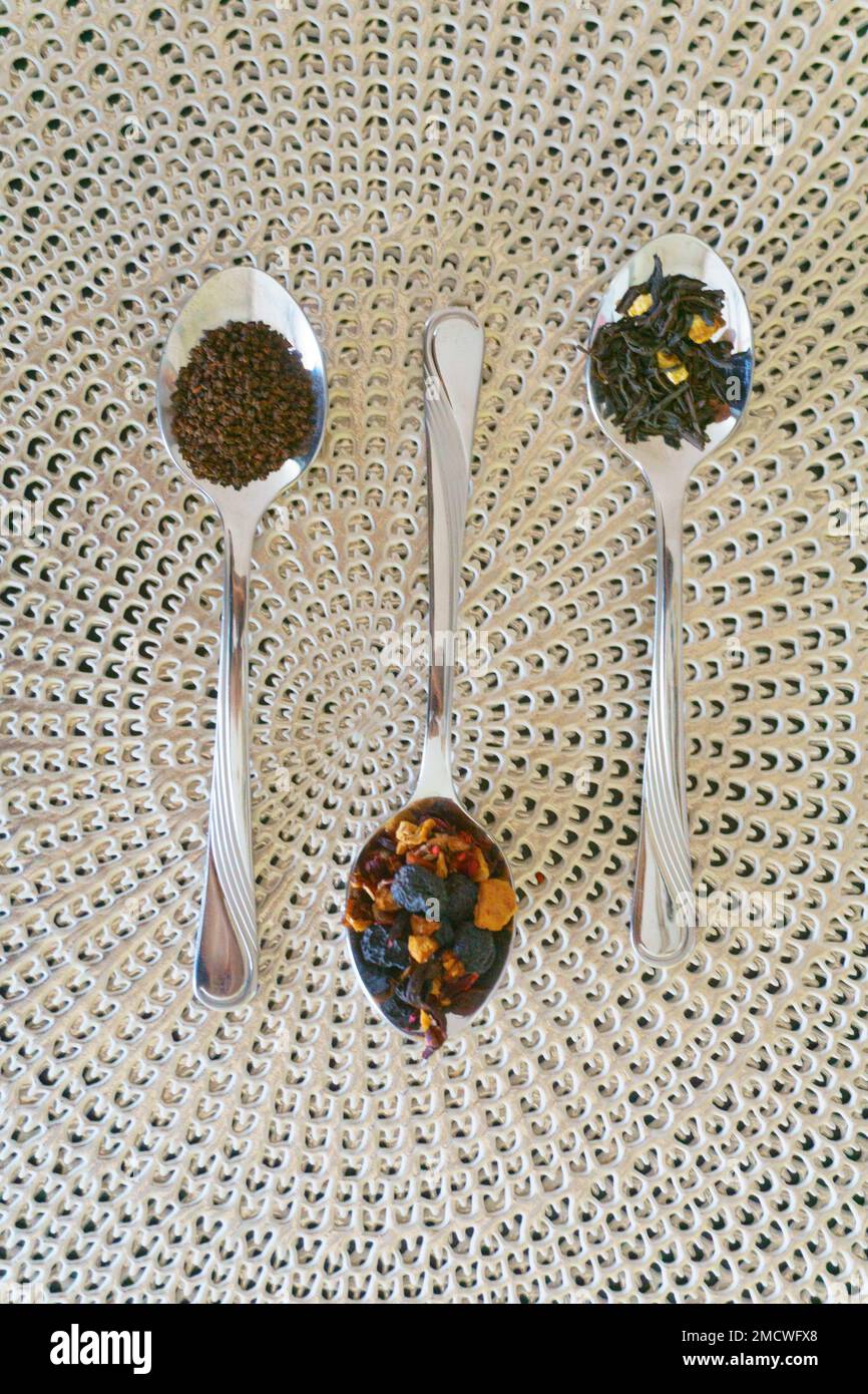 spoons with different tea types Stock Photo - Alamy spoons with different tea types Stock Photo - Alamy