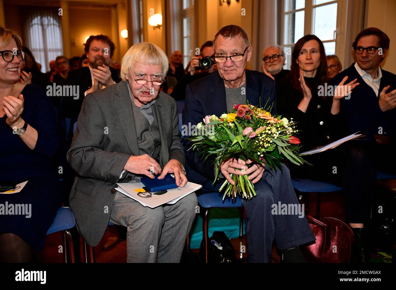 Andreas Reimann mit Ehemann Dieter Ramke bei der Preisverleihung des ...