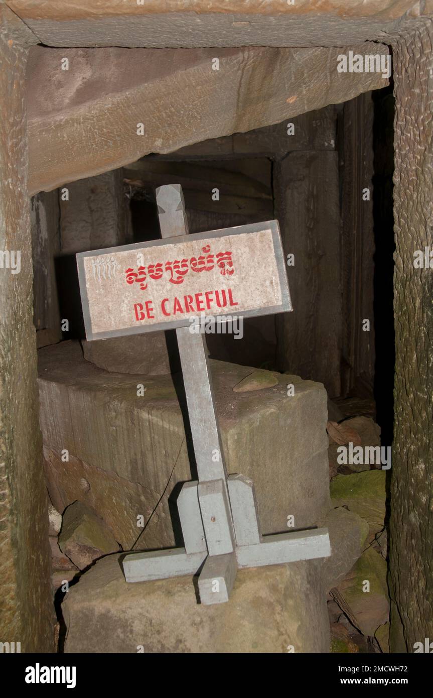 Ta prohm interior cambodia hi-res stock photography and images - Alamy