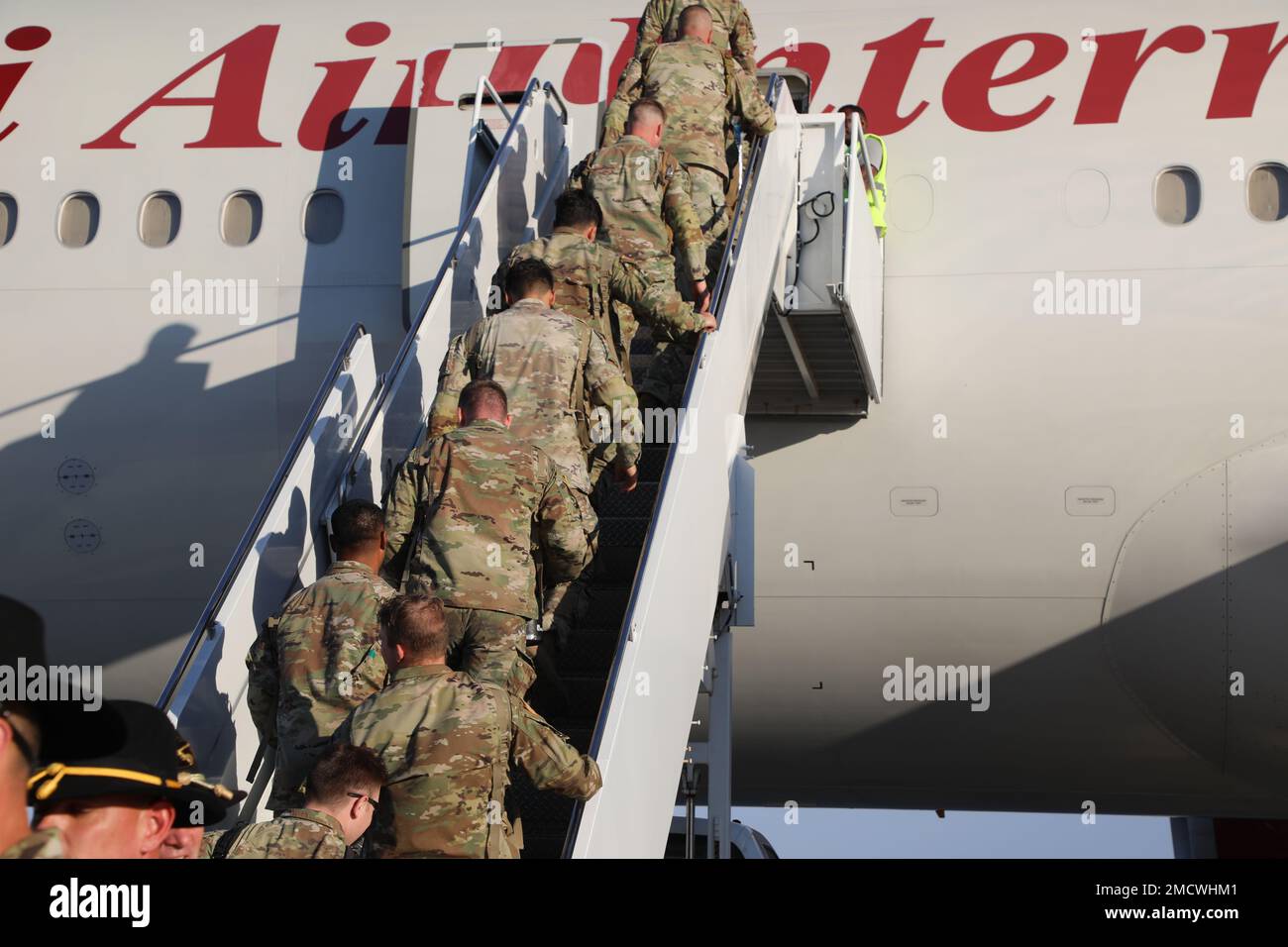 U.S. Army Soldiers assigned to the 3rd Armored Brigade Combat Team, 1st ...