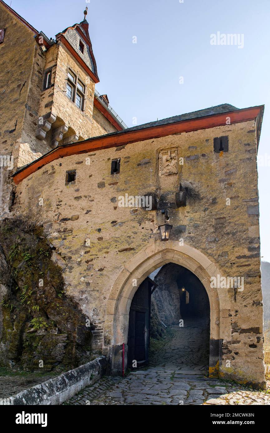 Double castle gate hi-res stock photography and images - Alamy