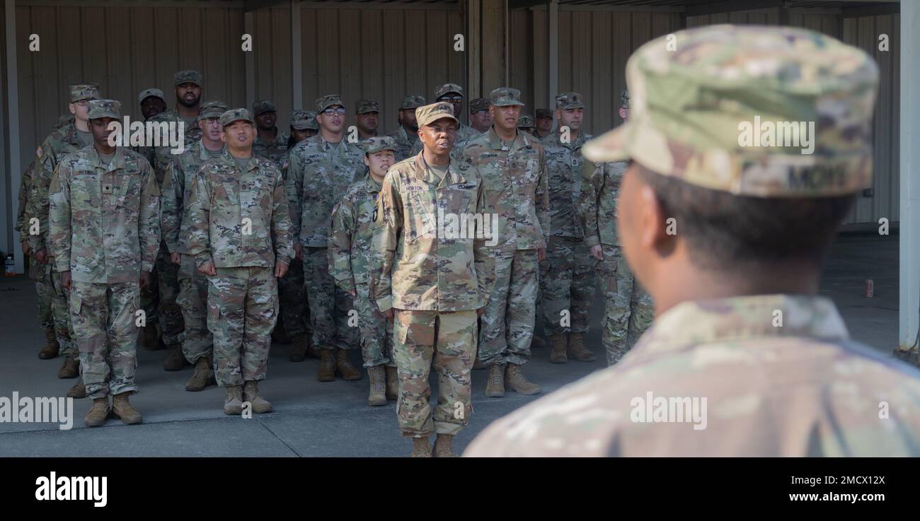Strong sergeants strong soldiers hi-res stock photography and images ...