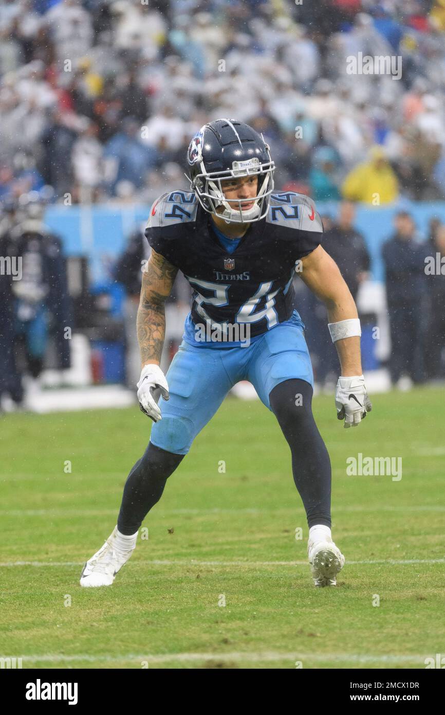 Tennessee Titans cornerback Elijah Molden (24) plays in an NFL football ...