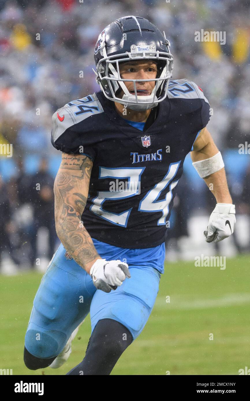 Tennessee Titans cornerback Elijah Molden (24) plays in an NFL football ...