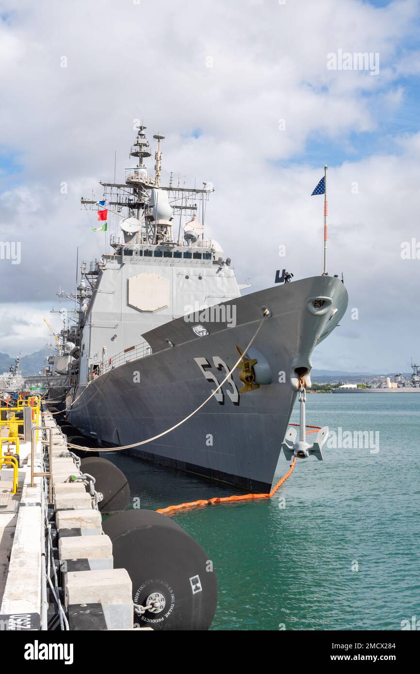 Pearl class cruiser hi-res stock photography and images - Alamy