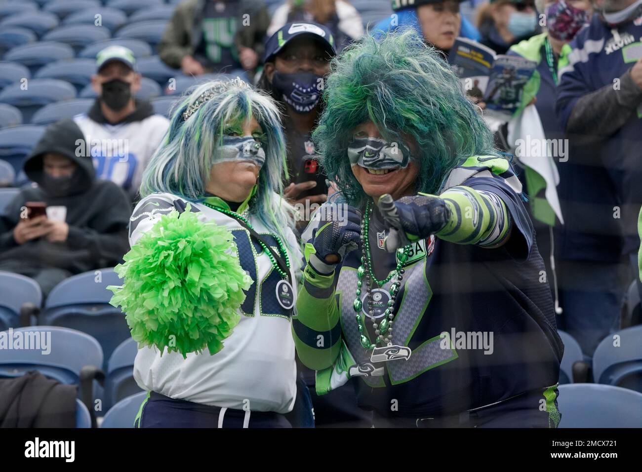 Seattle Seahawks superfans Jeff and DeDe Schumaier, who are known as Mr ...