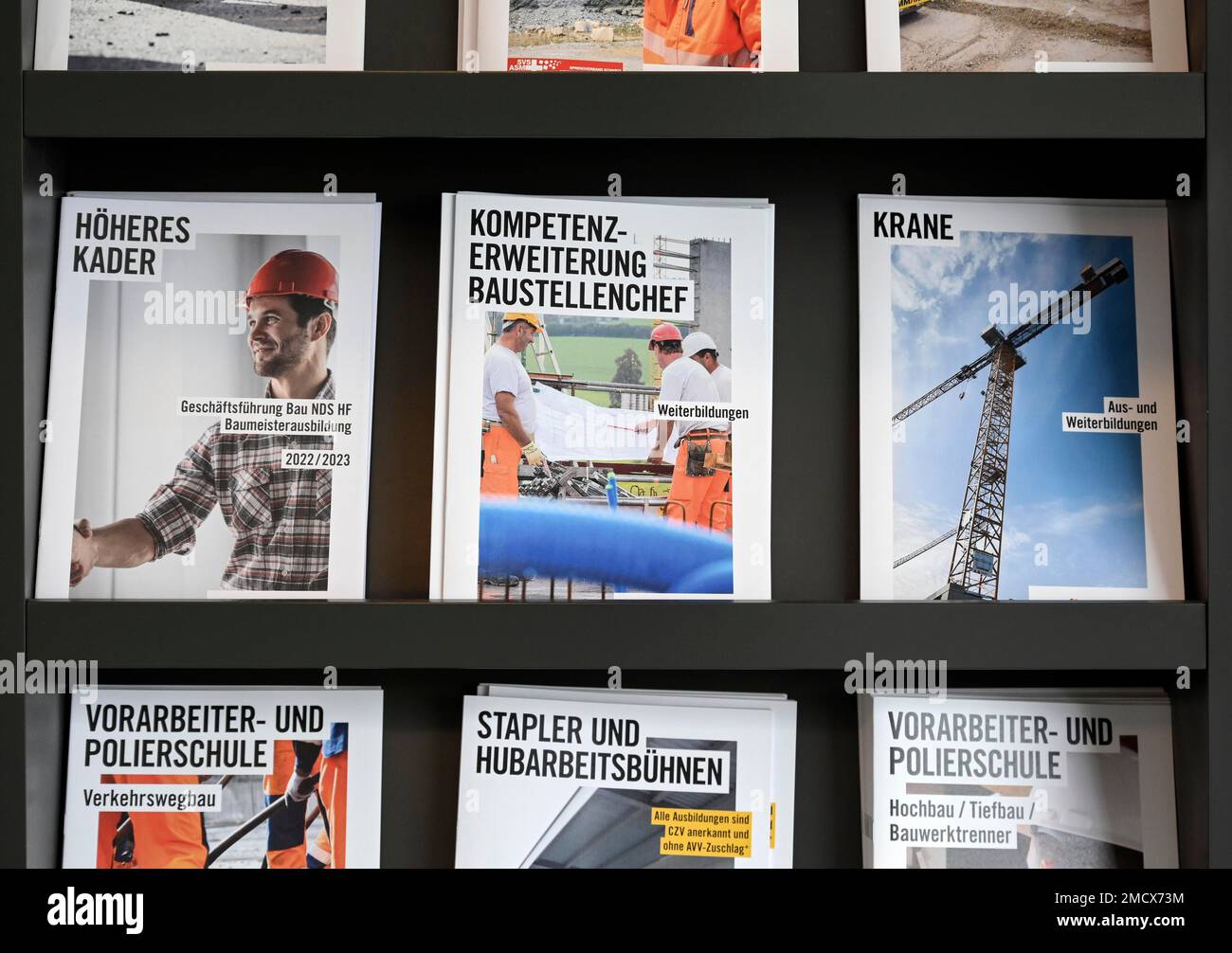 Symbol Brochures Training Construction Industry Stock Photo - Alamy