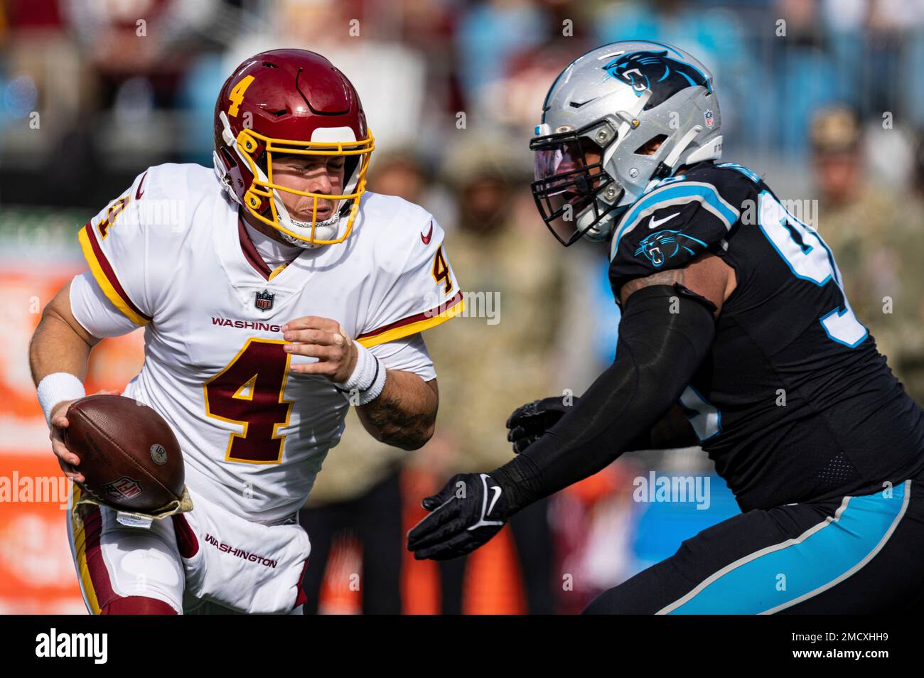 Carolina Panthers defensive tackle DaQuan Jones (90) tries to sack ...