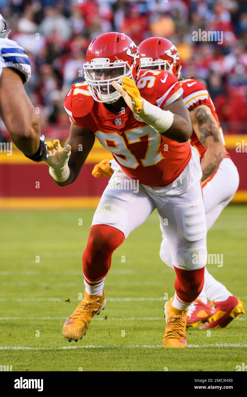 Kansas City Chiefs defensive end Alex Okafor rushed against the Dallas ...