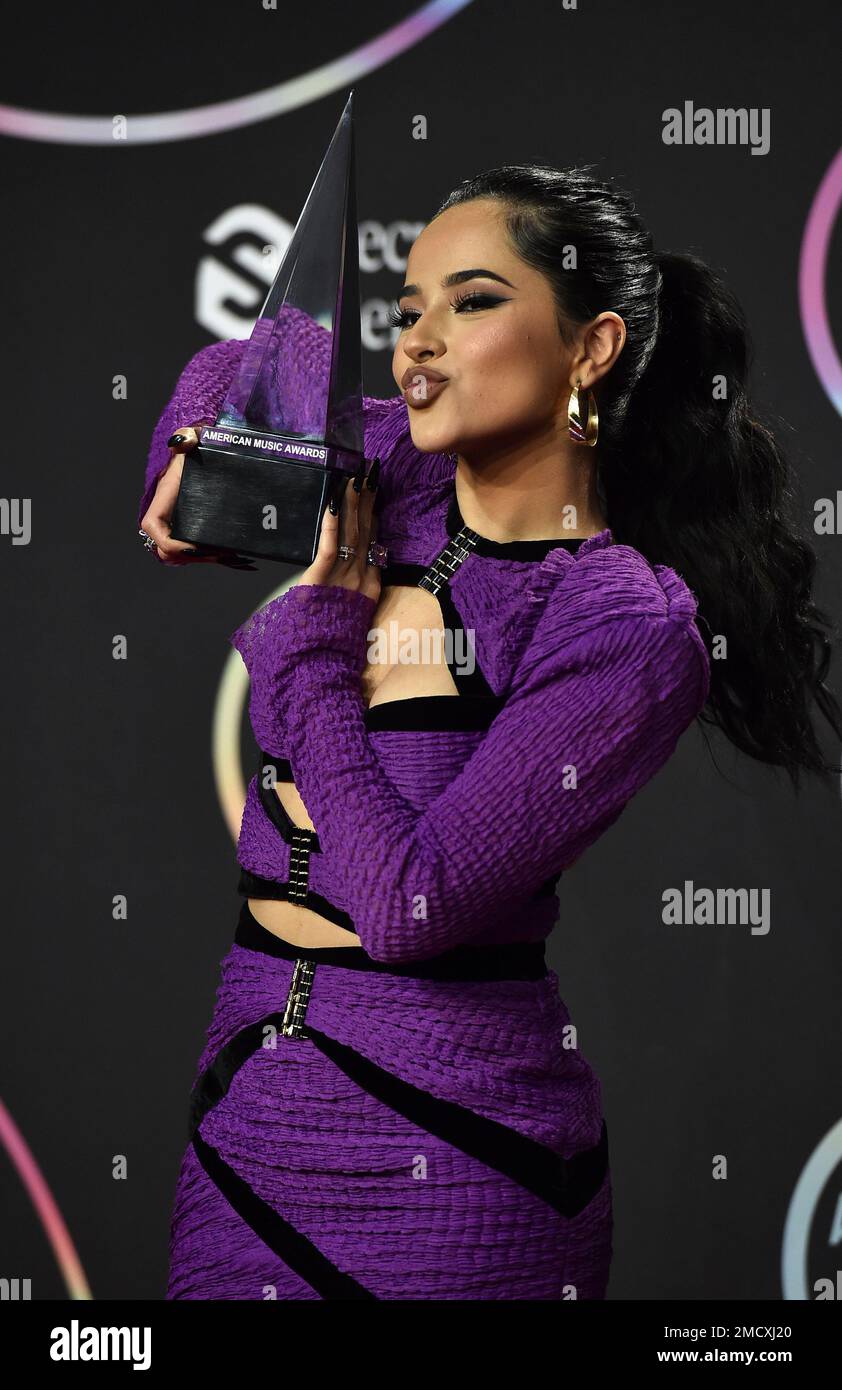 Becky G poses in the press room with the award for favorite female ...