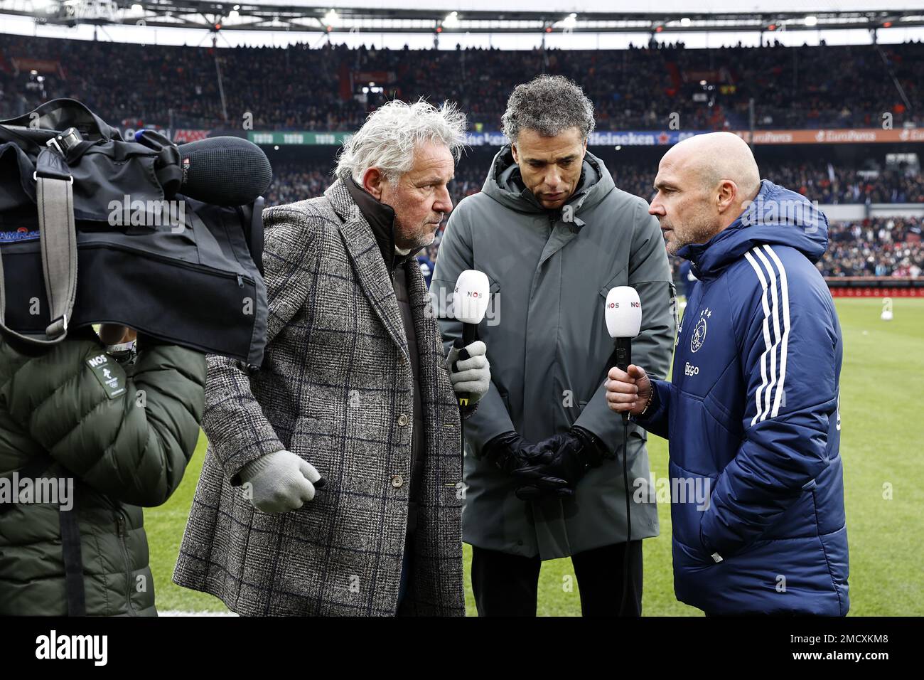 ROTTERDAM - (LR) NOS reporter Joep Schreuder, Pierre van Hooijdonk ...