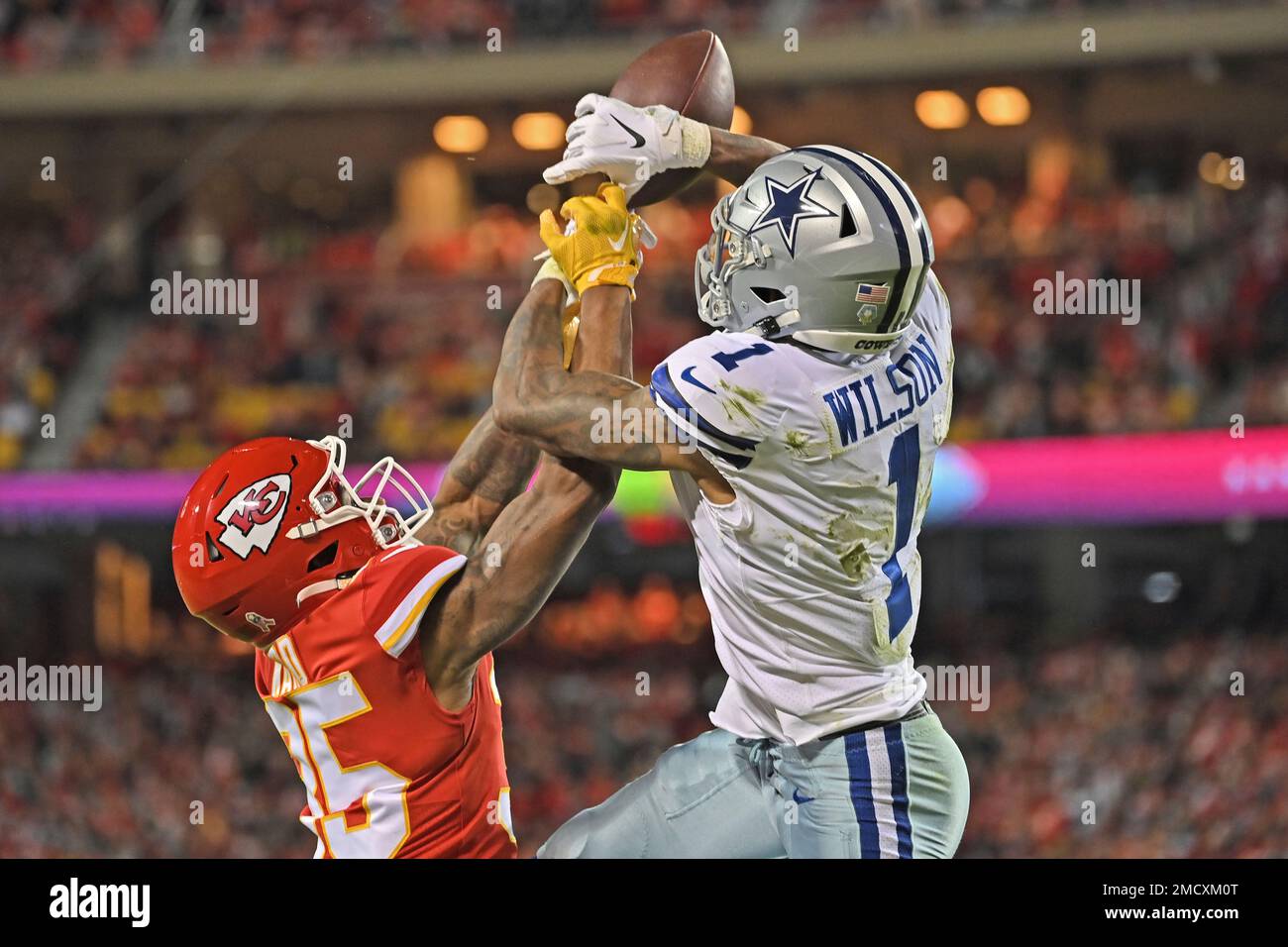 Kansas City Chiefs cornerback Charvarius Ward (35) brakes up a pass ...