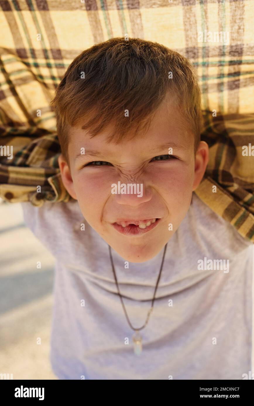 Smile without front teeth Stock Photo - Alamy