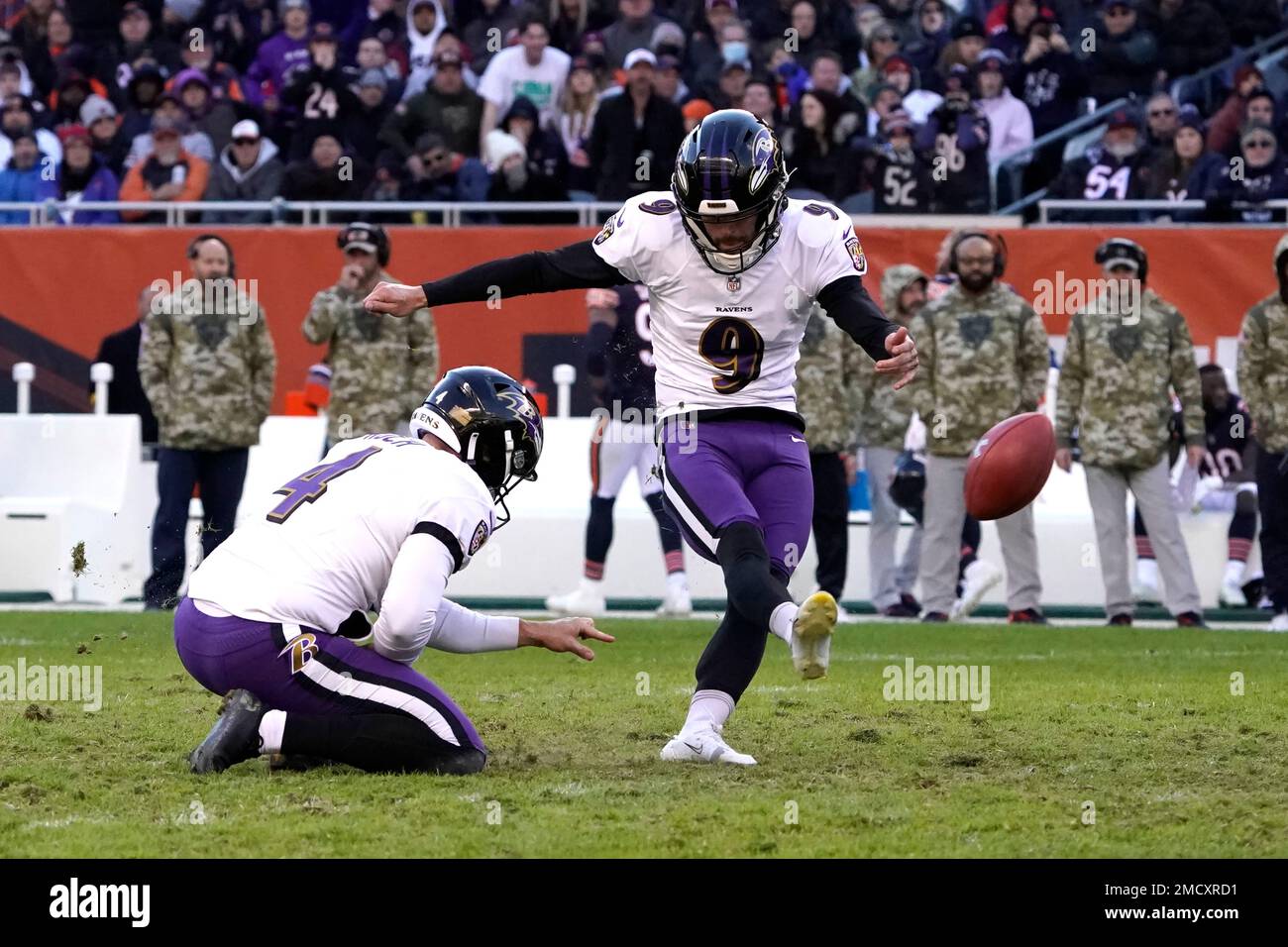 Baltimore Ravens kicker Justin Tucker (9) kicks a field goal off the ...