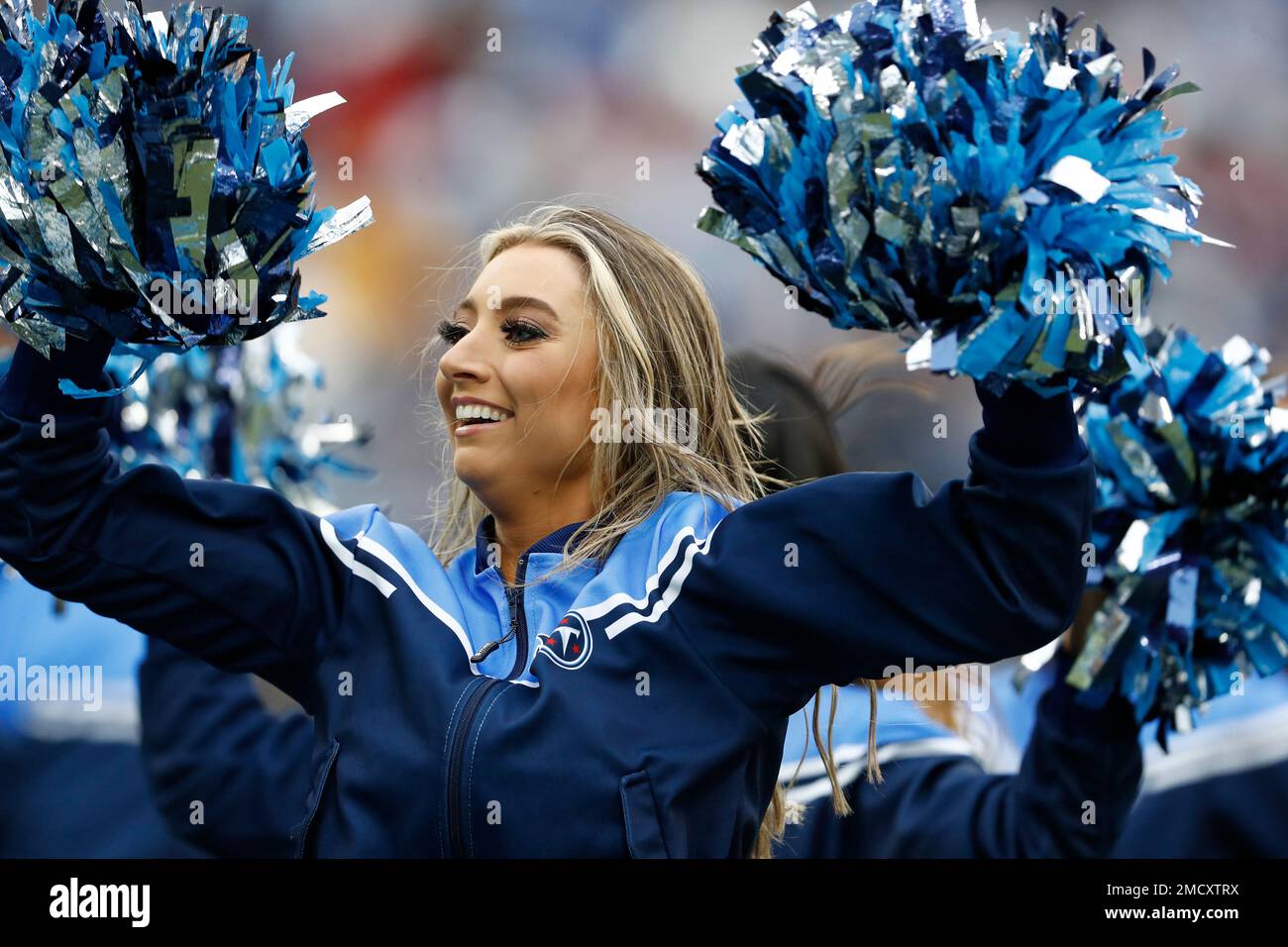 Tennessee Titans cheerleaders perform during an NFL football game ...