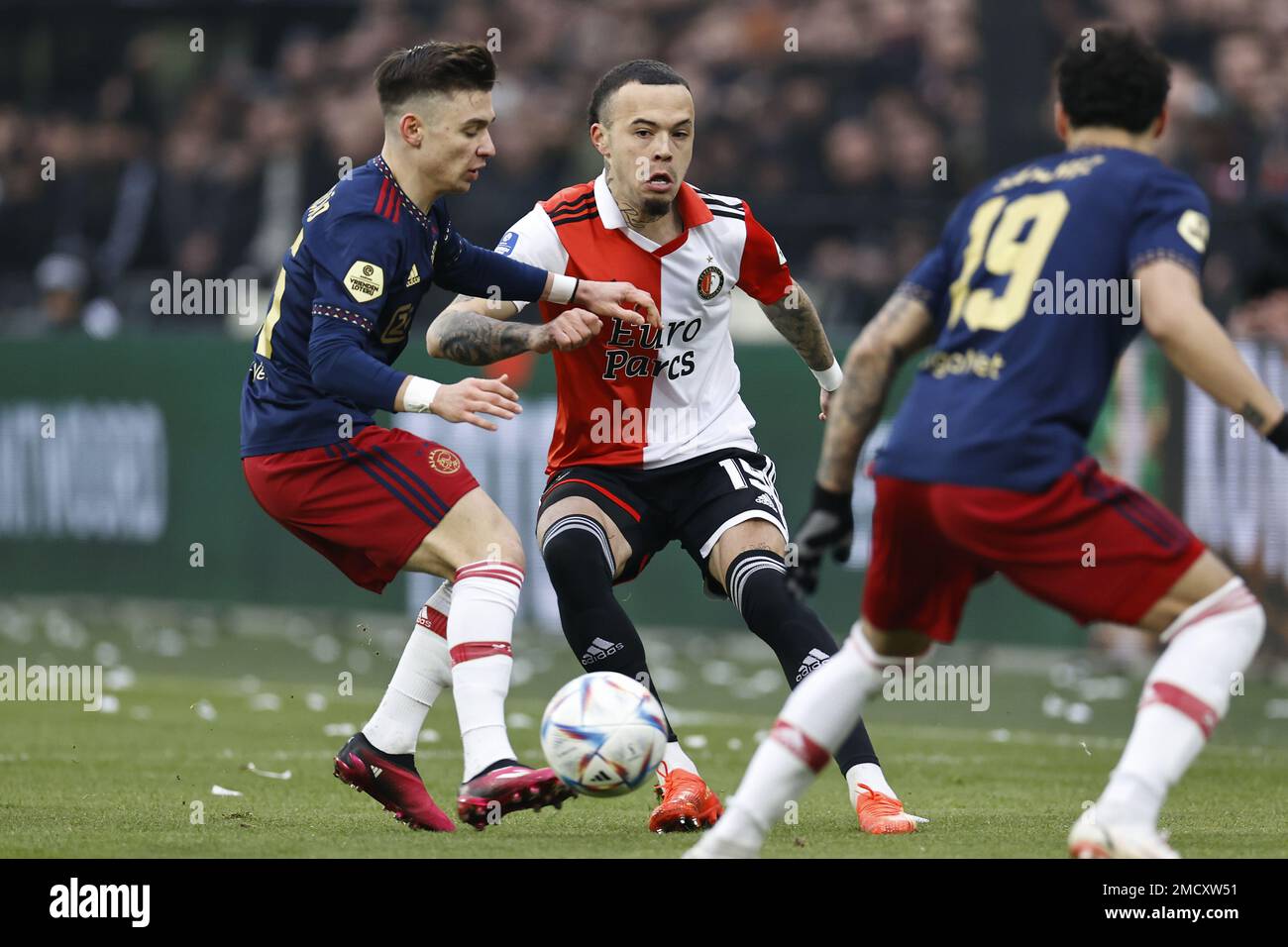 ROTTERDAM - (LR) Francisco Conceicao of Ajax, Quilindschy Hartman of Feyenoord, Jorge Sanchez of ...