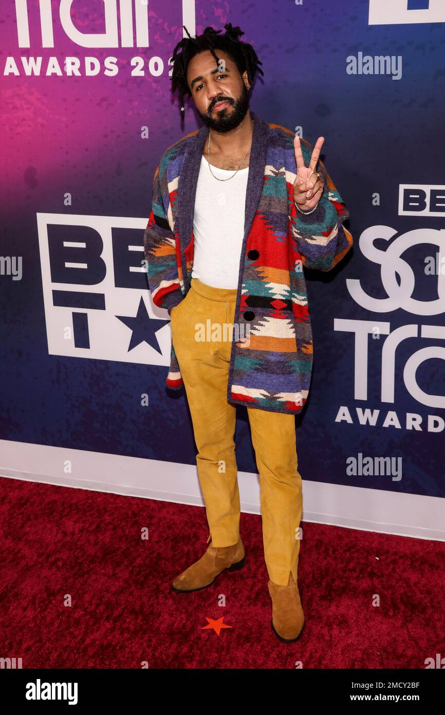 Recording artist Deon Jones attends 2021 Soul Train Awards red carpet ...
