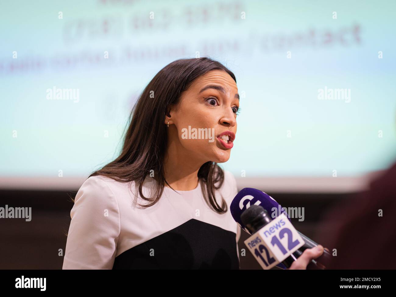 Alexandrai ocasio cortez hi-res stock photography and images - Alamy