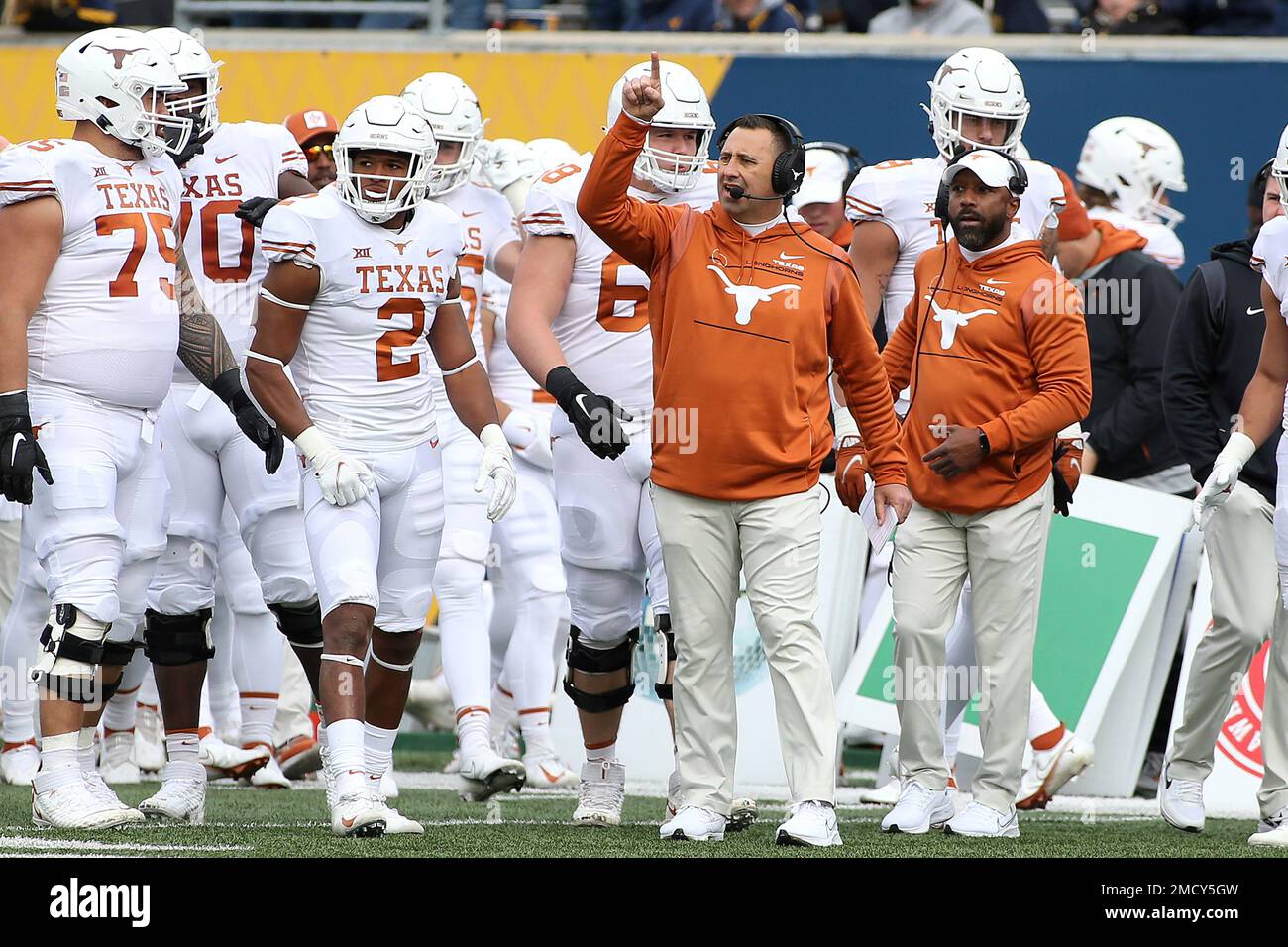 Texas coach Steve Sarkisian reacts on the sideline during the first ...