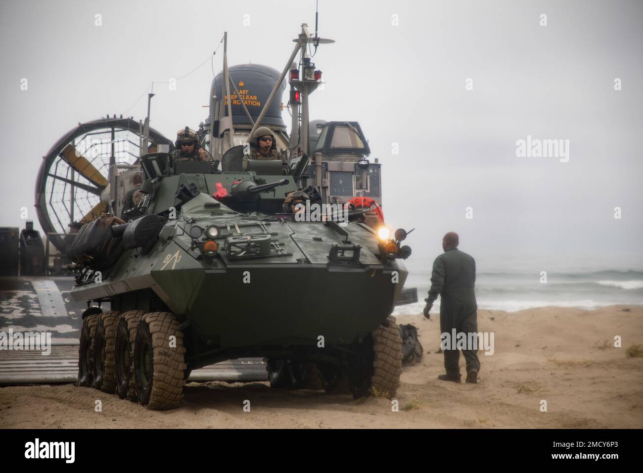 Amphibiousvehicleoperation hi-res stock photography and images - Alamy