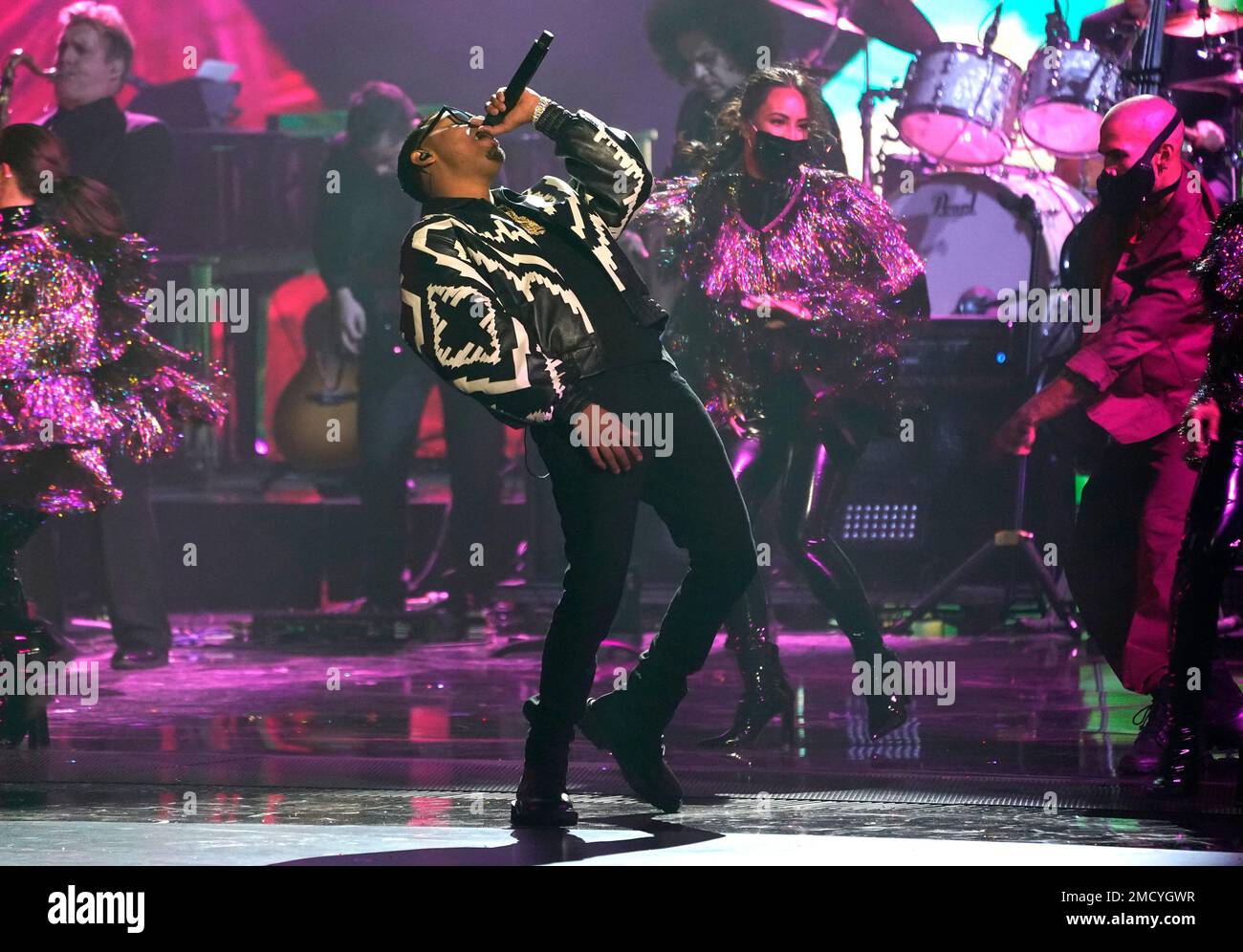 Mike Towers performs "Pin Pin" at the 22nd annual Latin Grammy Awards ...