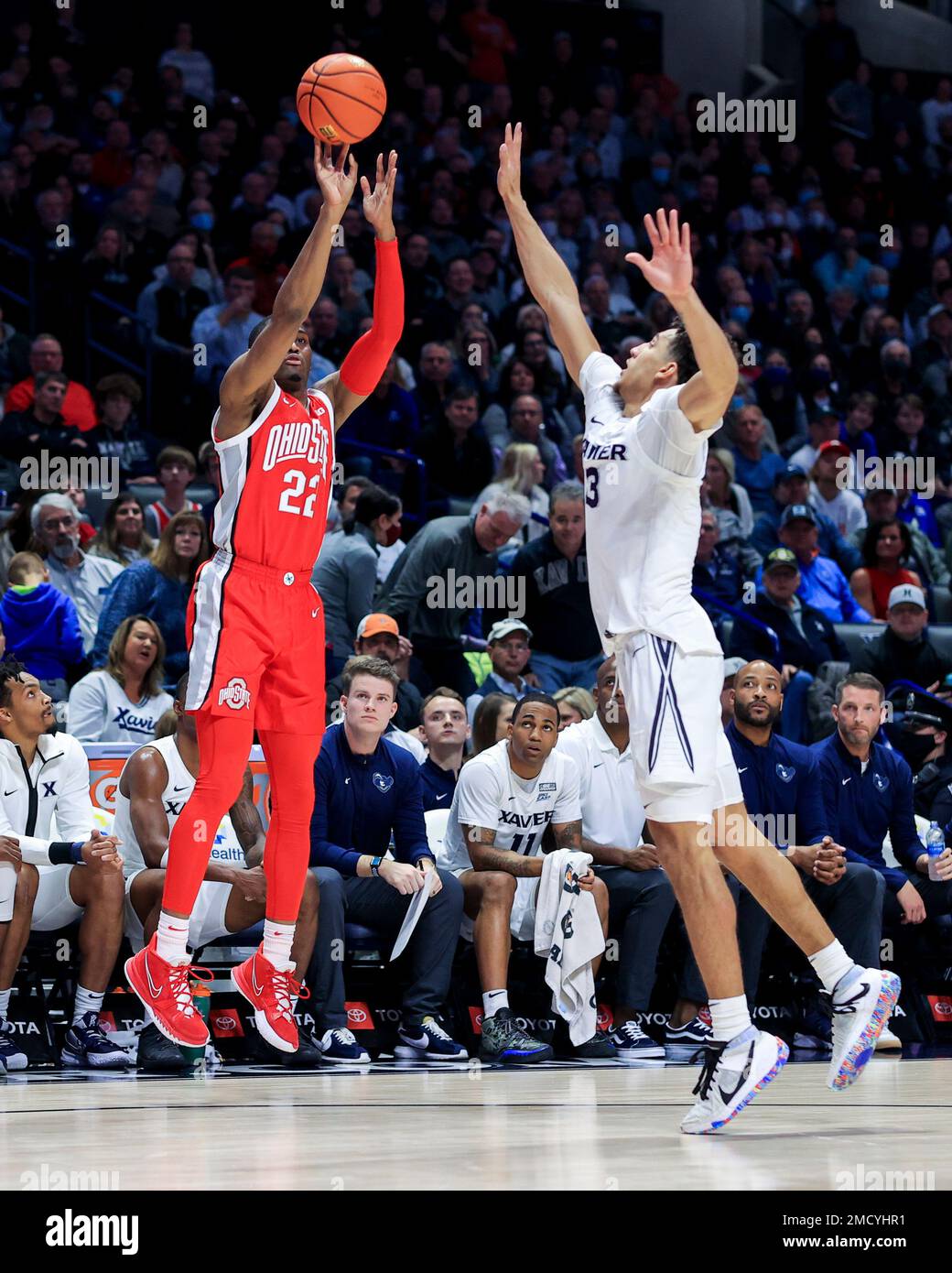Ohio State's Malachi Branham (22) attempts a 3-point basket against ...