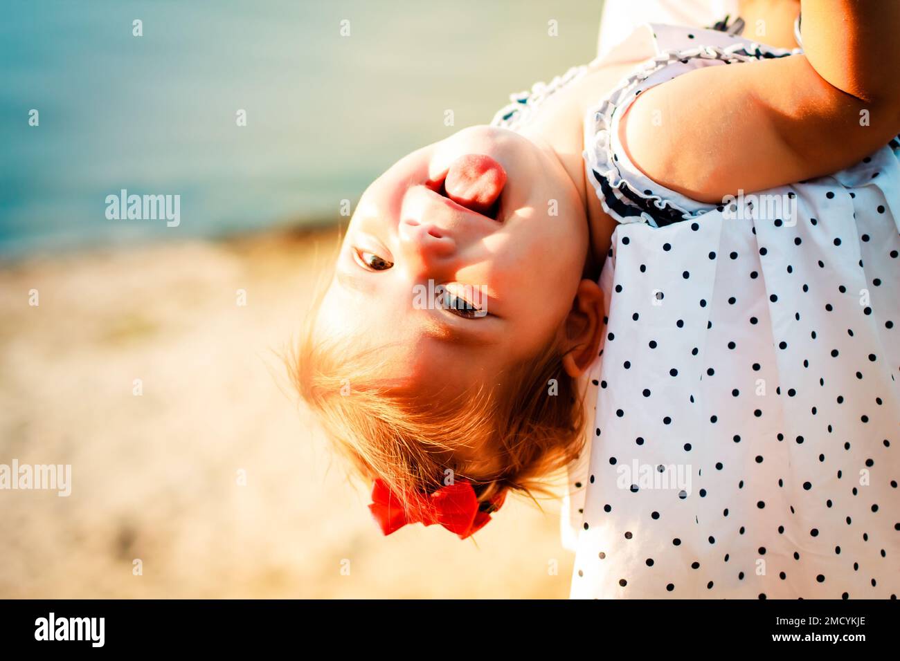 Scrunch eyes hi-res stock photography and images - Alamy