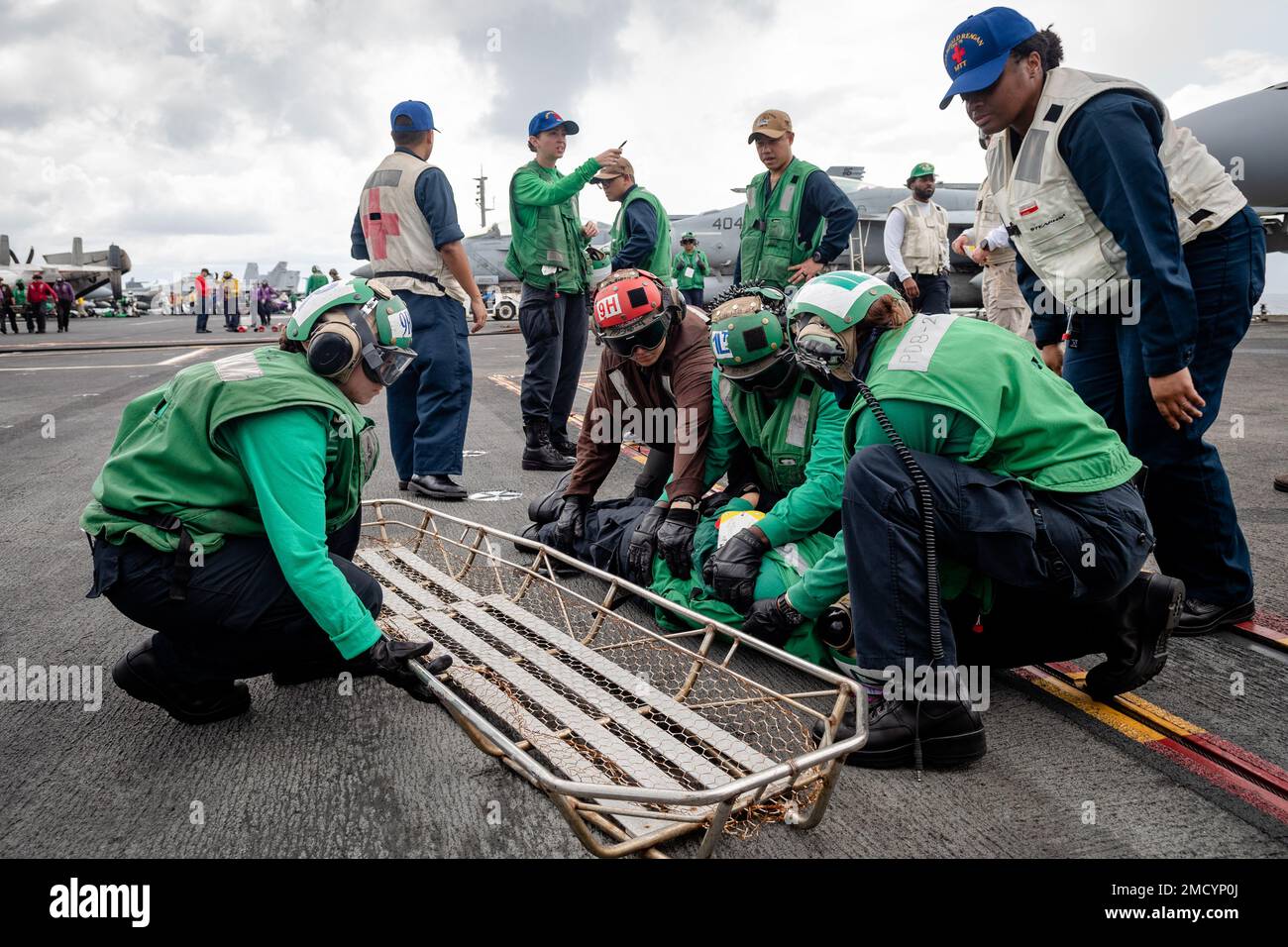 220711-N-WI365-1022 CELEBES SEA (July 11, 2022) Sailors prepare a ...