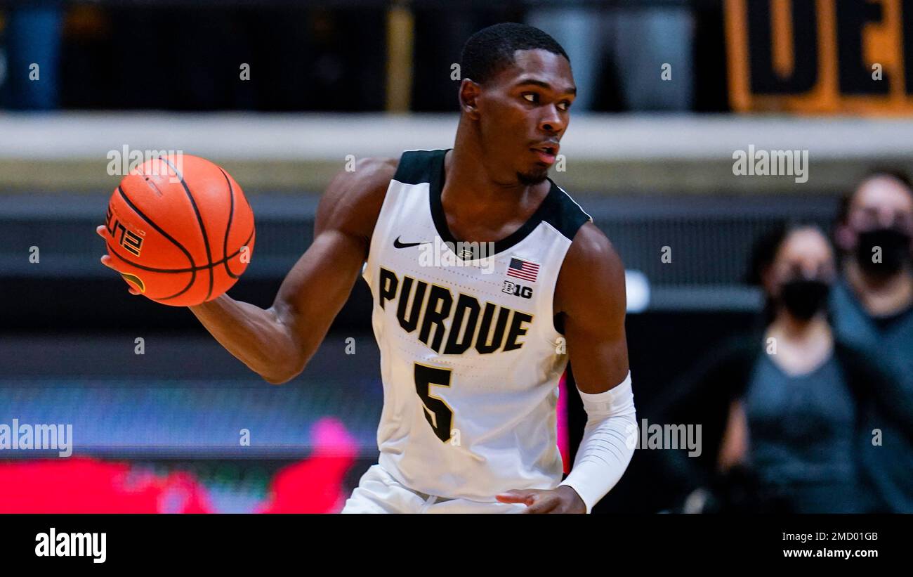 Purdue guard Brandon Newman (5) plays against Wright State during the ...