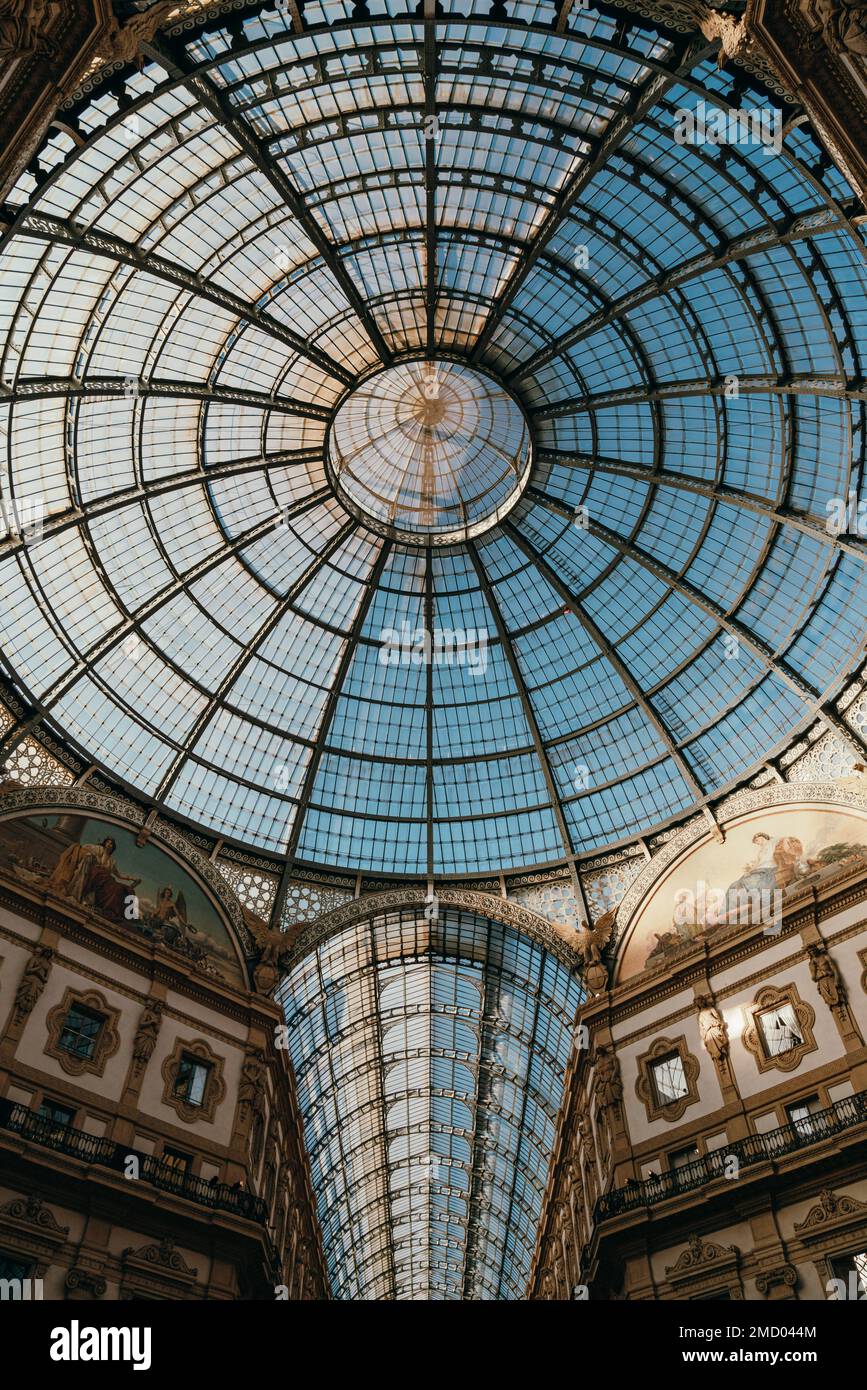 Milan mall hi-res stock photography and images - Alamy