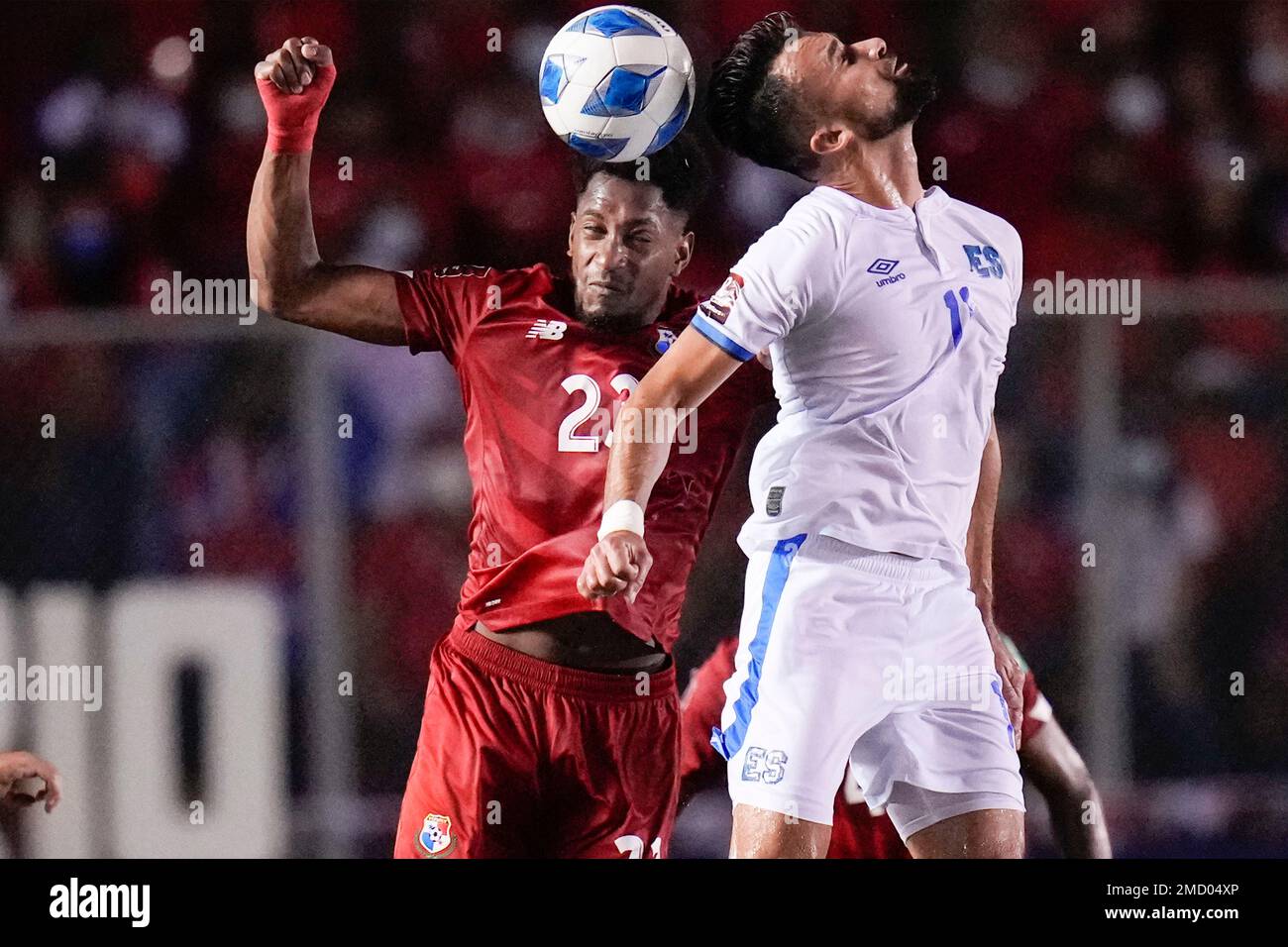Panama's Michael Murillo, left, and El Salvador's Joaquin Rivas fight ...