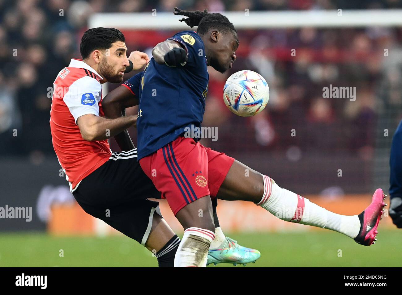 ROTTERDAM - (l-r) Alireza Jahanbaksh of Feyenoord, Calvin Bassey of Ajax during the Dutch ...