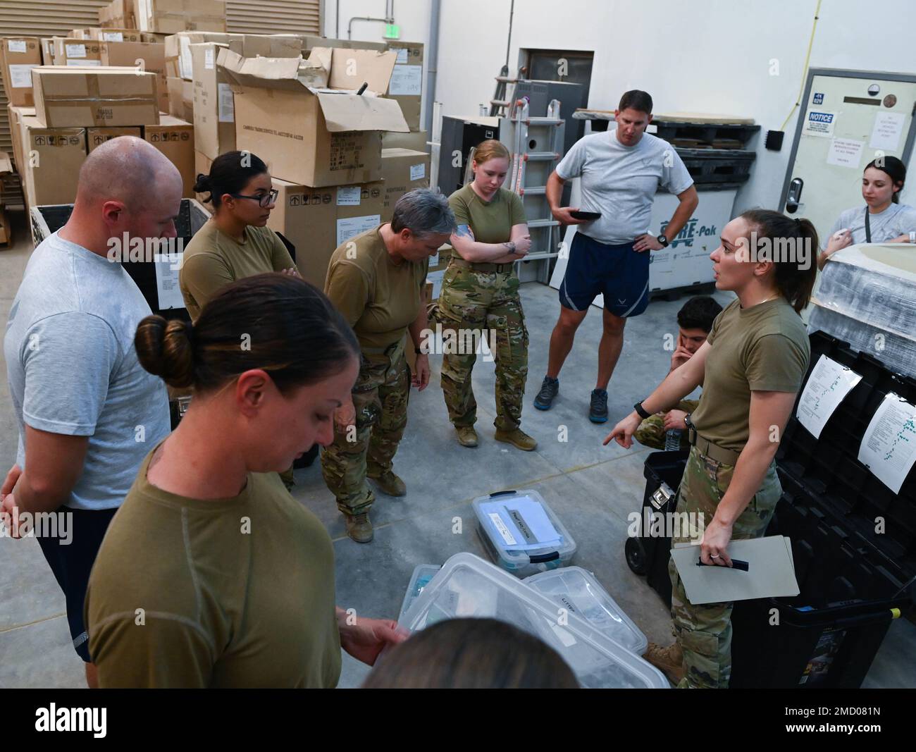 Eaes hi-res stock photography and images - Alamy