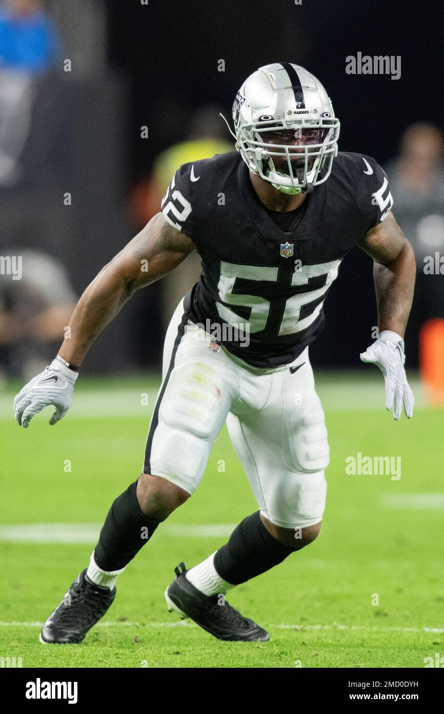 Las Vegas Raiders line backer Denzel Perryman (52) while playing the ...