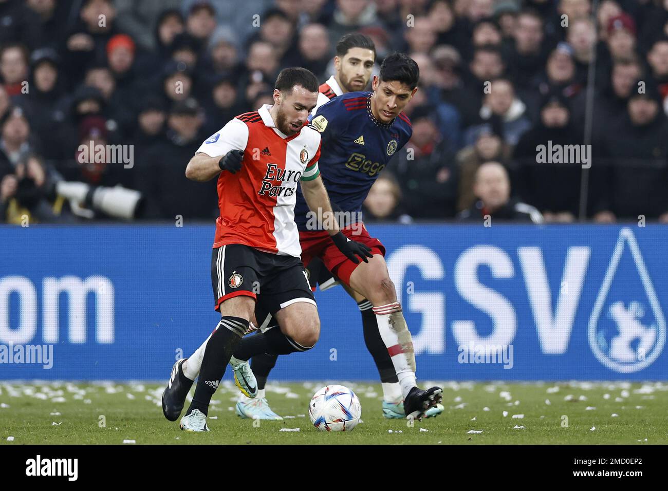 ROTTERDAM - (LR) Orkun Kokcu of Feyenoord, Edson Alvarez of Ajax during the Dutch premier league ...